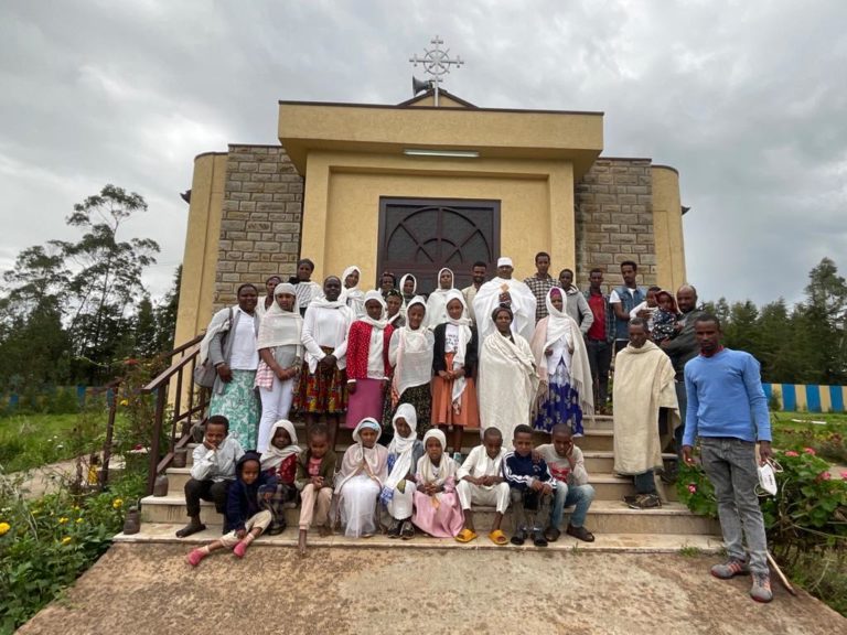 Dakuna Community Celebrates the Risen Lord - Comunidad misionera de San ...