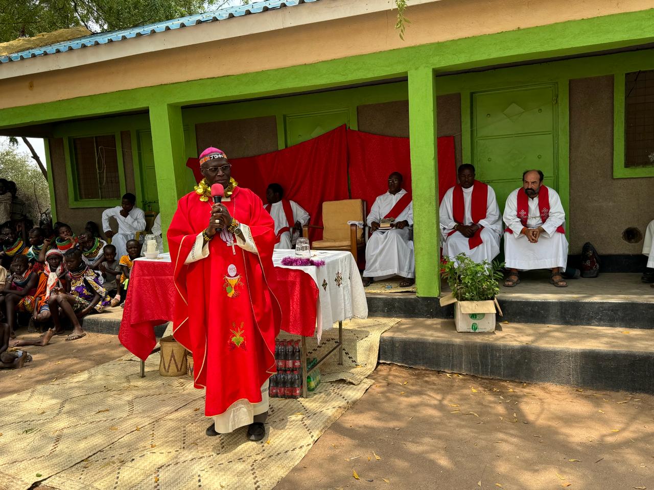 Bishop John Mbinda’s Pastoral Visit to Lobur Mission - Comunidad ...